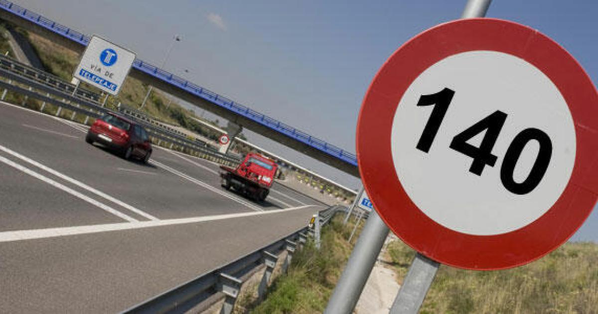 140 km/h lehet Magyarországon a megengedett legnagyobb sebesség?